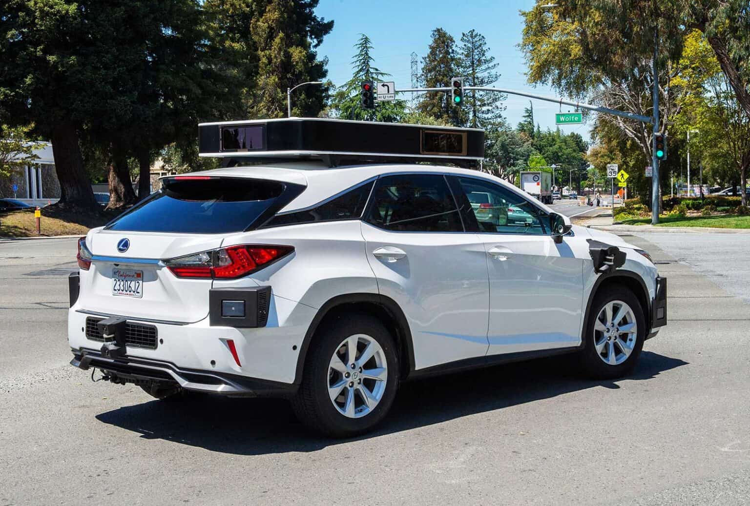 Apple Autonomous Vehicle Testing | The Road to Autonomy